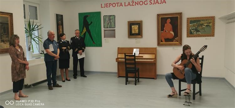 Muzej policije - Otvorena izložba „Ljepota lažnog sjaja“ u Sesvetama